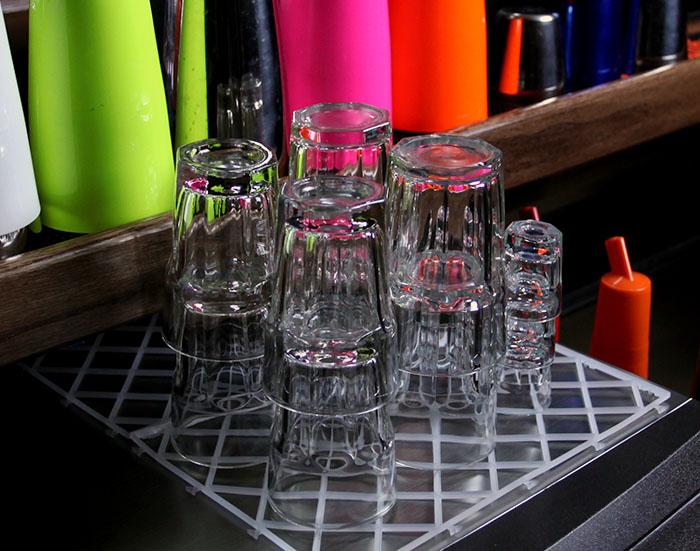 BarConic® Interlocking 12” x 8” Glass Mats – Bar Supplies